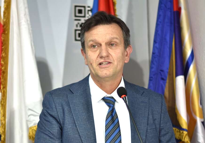 Kandidat SDS-a Branko Blanuša pobijedio u Gacku - Radio Gacko